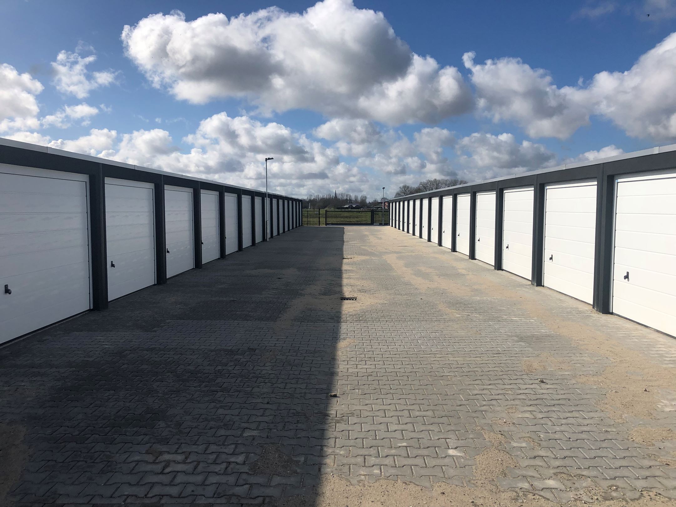 62 storage boxes/garage boxes Steenwijk - Prohuis