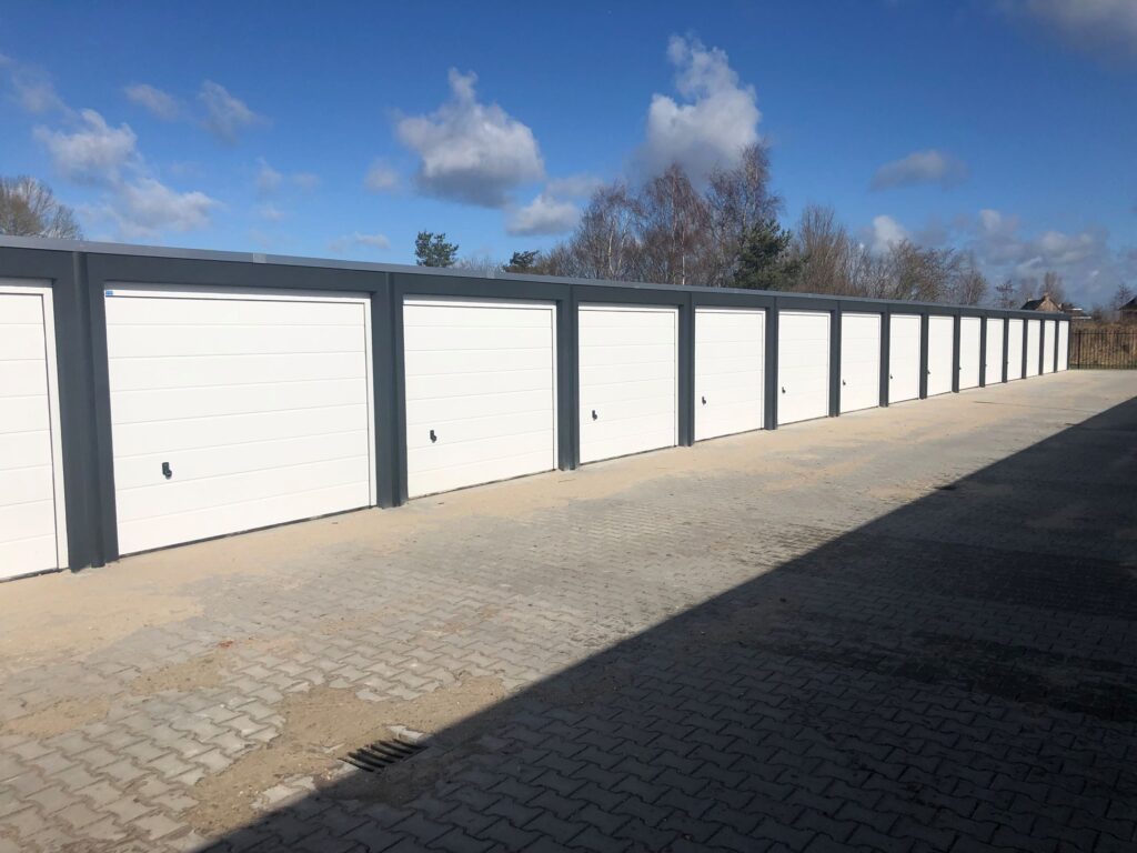 62 storage boxes/garage boxes Steenwijk - Prohuis